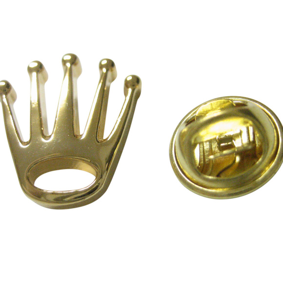 Kiola Designs | Accessories | Gold Toned Pointy Crown Lapel Pin | Poshmark